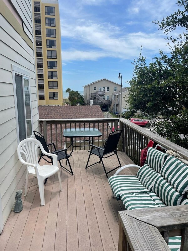 Cabana Ii: Oceanview & Walk To The Beach - North Myrtle Beach, SC