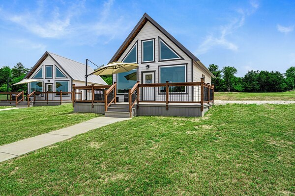 Serene Cabin With King Bed, Loft And Beach! #3 - Point, TX