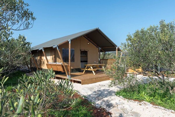 Adriatisches Erbe Glamping Nr. 1 - Maslinica