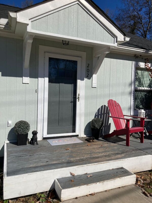No Chore Checkout Pets Ok Mins To I-40 Comfy King - Kingston, TN