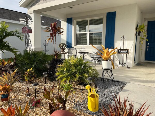 Cozy Beach Style Attached Apartment Studio - Lake Yale, FL