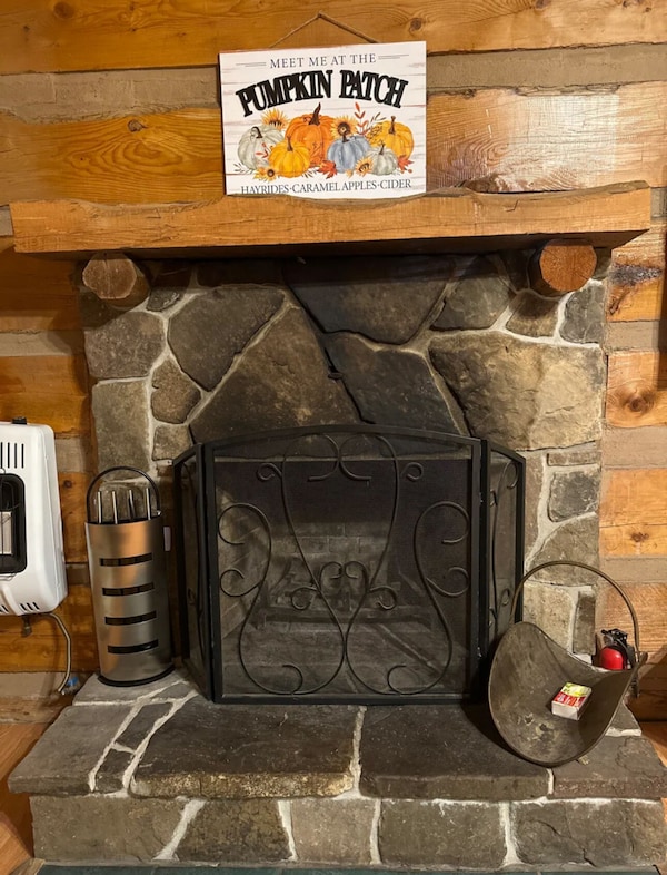 Cozy Cabin In Lovely Seneca Rocks Wv With Wifi, Smart Tvs And Jucuzzi Tub - West Virginia