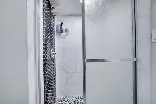 Cozy 2-bedroom Apartment In Enjoyable Newark With Wifi, Central Ac And Heating - 紐澤西