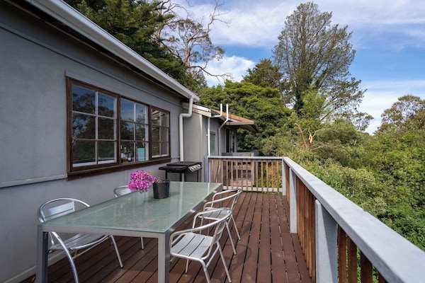 La Cachette In Upwey | 3br Retreat With Mountain Views - Bayswater