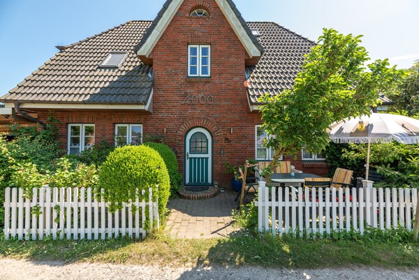 "Erleben Sie Unvergessliche Tage In Der Familienfreundlichen Ferienwohnung J. - Wrixum