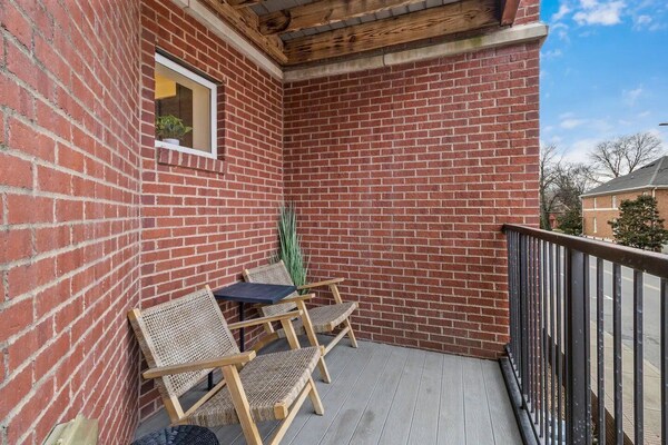 The Lofts Of Downtown (540 N 2nd St, #207) | Charming 2-bedroom In The Heart Of Clarksville, Tn - Clarksville, TN