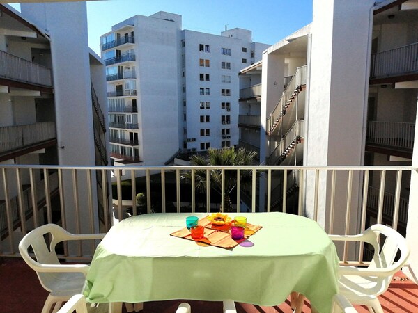 Apartamento En Roses, 2ª Línea De Playa, Con Terraza, Wifi Y Parking Comunitario - Cadaqués