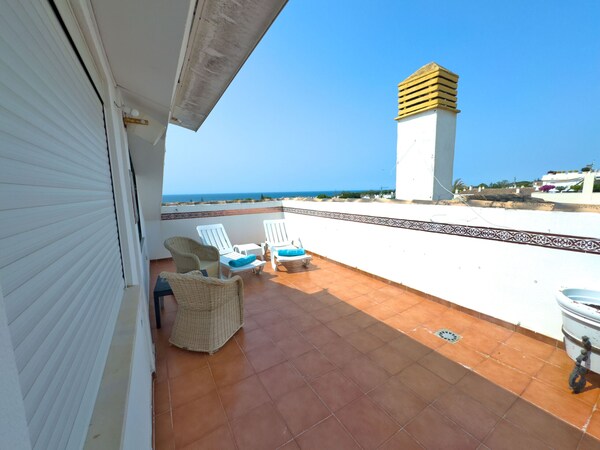 Moderno Y Amplio áTico Dúplex En La Milla De Oro. - Marbella