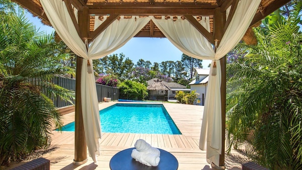 Bali Huts Escape Stay5 Pay 4 - Nowra