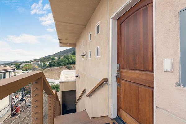 Charming 3-bedroom House In Enjoyable Newbury Park With Ac, Wifi - Simi Valley, CA