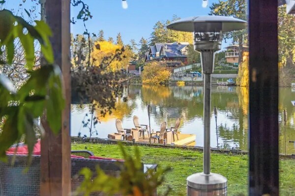 Lakefront Escape & Water Access - Langford