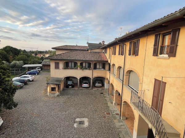 Apartment In Typical Franciacorta Farmhouse In The Heart Of Franciacorta - Iseo