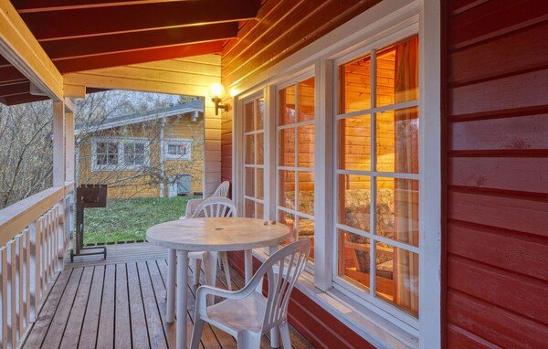 Schönes Haus Mit 2 Schlafzimmern In. - Waldau