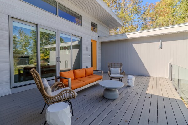 Mid Century Modern Newly Constructed Home In Northport Sleeps 8 - Leelanau State Park, Northport