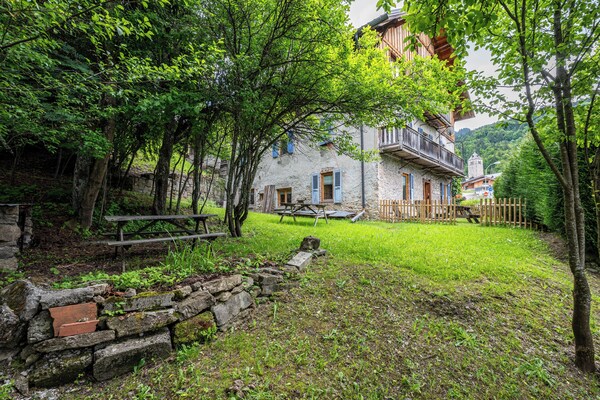 Appartement "Les Marmottes" Avec Terrasse Partagée, Jardin Privé Et Wi-fi - Flumet