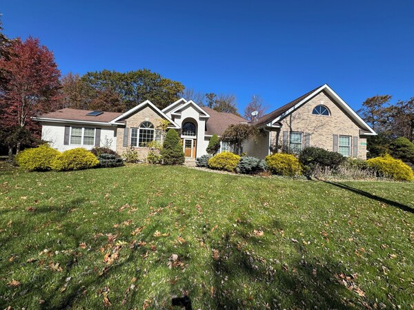 Cozy And Contemporary. Your Perfect Getaway In The Poconos! - ペンシルベニア州