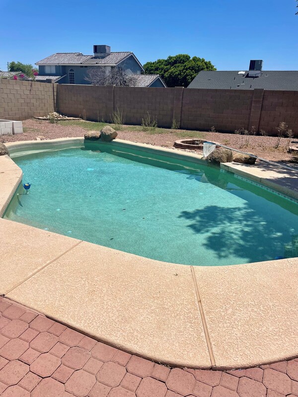Charming Fully Remodeled  Home With Fenced Pool In Beautiful Peoria - Sun City, AZ