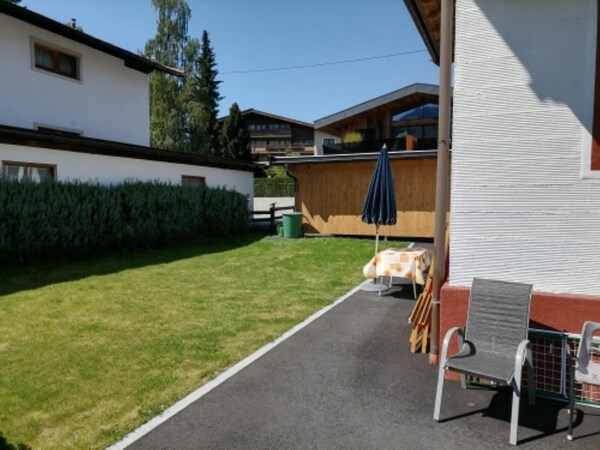 Tyrolean Apartment, 450m To The Ski Bus - Kitzbuhel