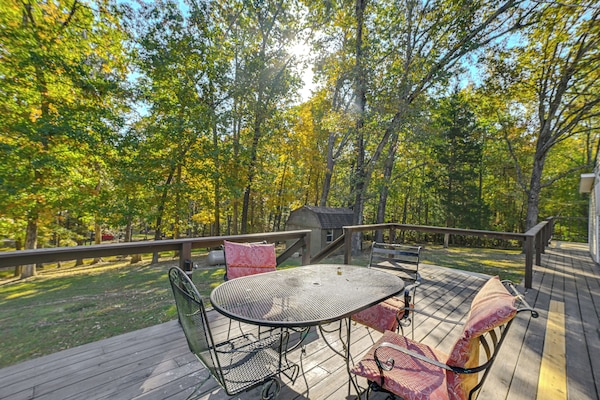 1 Mi To Buchanan Resort: Home W/ Deck & Yard! - Kentucky Lake