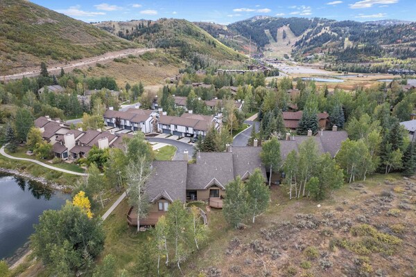 5br Deer Valley Mountain Retreat With Fireplace & Private Deck - Park City, UT