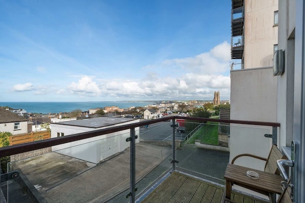 Modern Mews Home W/ Sea Views, Private Parking - Crantock