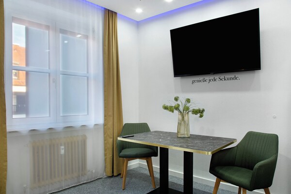 Ferienwohnung 'Modern Apartments Neuburg 1' Mit Parkplatz Und Wi-fi - Neuburg an der Donau