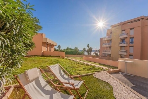 Sea View Apartment | 5 Min From The Center | Beach - Var