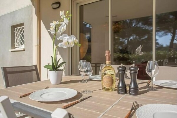 Charmant 73m2 | Schwimmbad | 500 M Vom Meer |Parking - Agay
