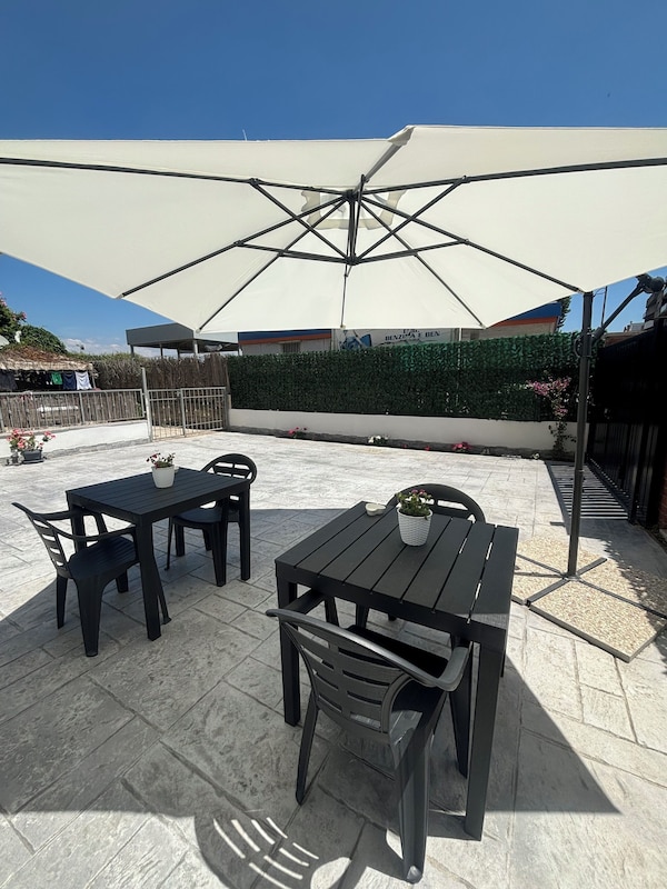 At 100 Mt From The Sea And Train Station, Room With All Amenities - Nettuno