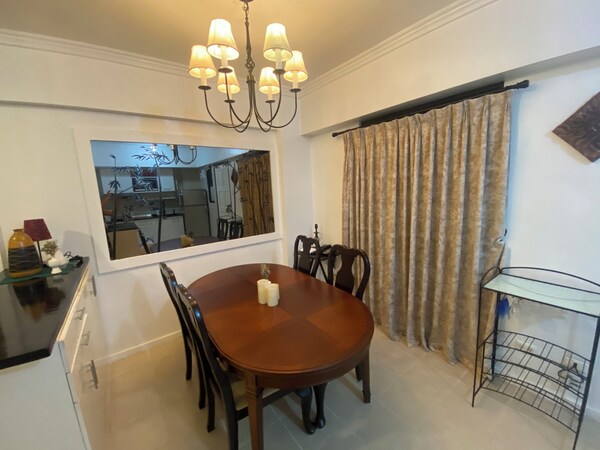 Raya Garden 2 Bedroom Apartment - Makati