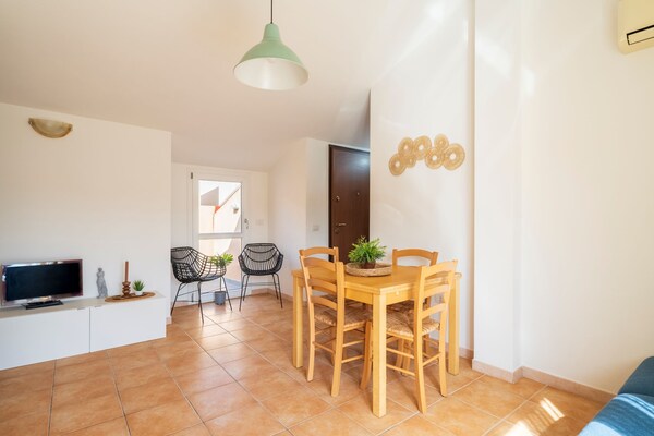 Bellavista, Penthouse With Large Terrace A Stone's Throw From The Center Of Castelsardo - Castelsardo