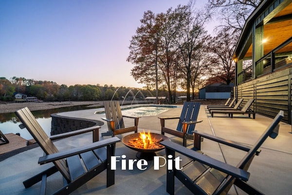 Lakefront! Heated Pool! Hot Tub! Game Room! - Arkansas
