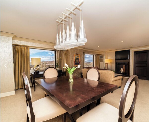 Executive Luxury Suite In Reno With Wifi, Ac - Nevada