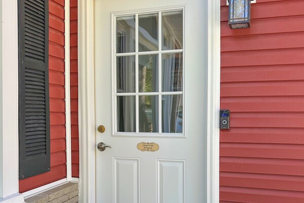 Dog Friendly Home On Cedar Pines Lake/close To Downtown Lancaster - Lancaster, SC
