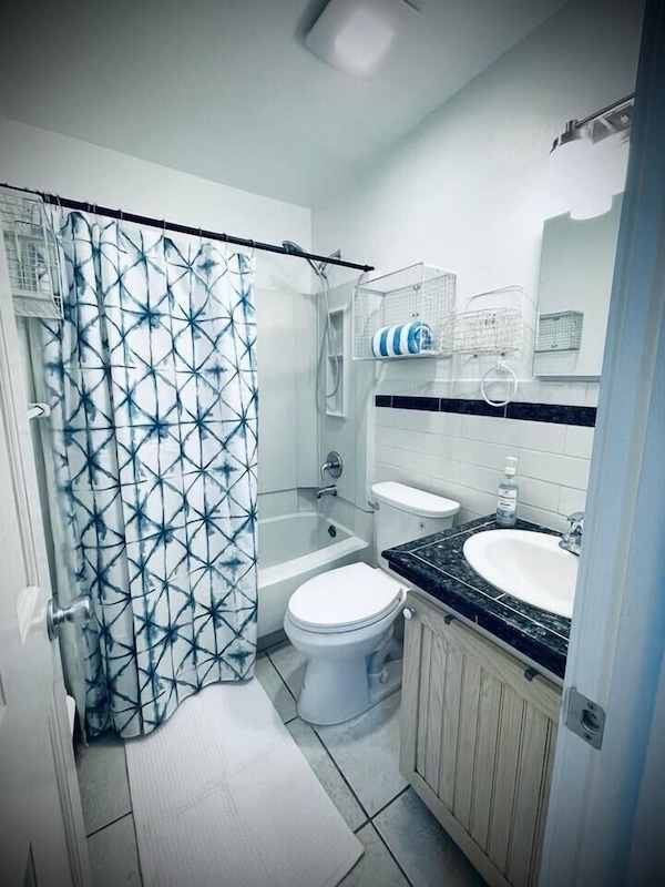 01 Wonderful Port Apartment #5 - 2 Bedroom - Fort Lauderdale