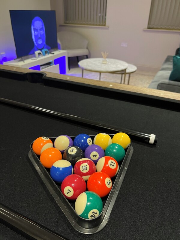 Modern Spacious Apartment|ps5+pool Table+50"tv - Leeds Arts University