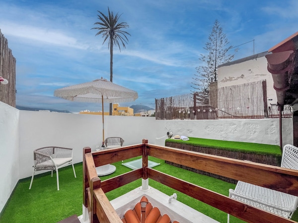 Casa Libelvik En Pleno Centro Galdar Con Terraza - Sardina