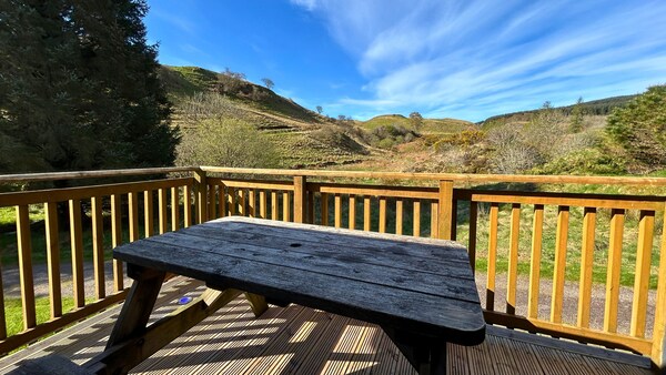 Jura -  A Chalet That Sleeps 4 Guests  In 2 Bedrooms - Loch Nell