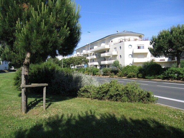 Appart 27m², Lumineux, Résidence Sécurisée, Piscine/parking, Prox Port Minimes - Charente-Maritime