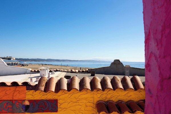 Grandma's Nest Steps From Capitola Beach! - Santa Cruz, CA
