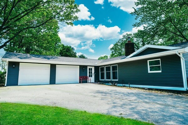 Loam Landing Summary: - Bella Vista, AR