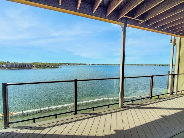 Sunset Shores, 4br Lake Escape, Family Friendly - 艾奧瓦
