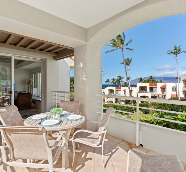 Top Floor Ocean-view | Walk To Beach | Stylish Wailea Vacation Rental - Maui, HI