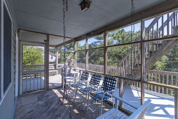 Classic Outer Banks Beach House Near Nags Head Fishing Pier! - Nags Head, NC