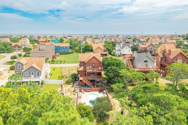 Classic Sound Side Outer Banks Beach House, Near Jockey's Ridge State Park! - Nags Head, NC