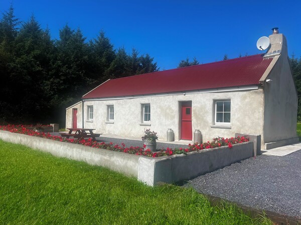 300 Year Old Cottage, Peaceful Retreat In The Tranquil Countryside - Irlanda