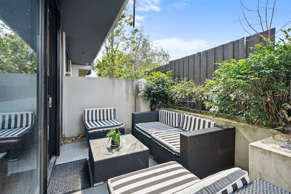 Chic Townhouse In South Yarra - Ivanhoe