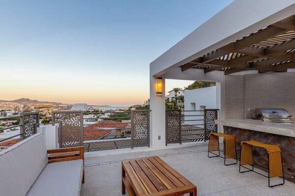 Casa Natalia: Luxurious Pedregal Home - Cabo San Lucas