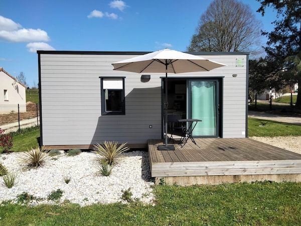Les Logis De La Seugne Mineral - Jonzac