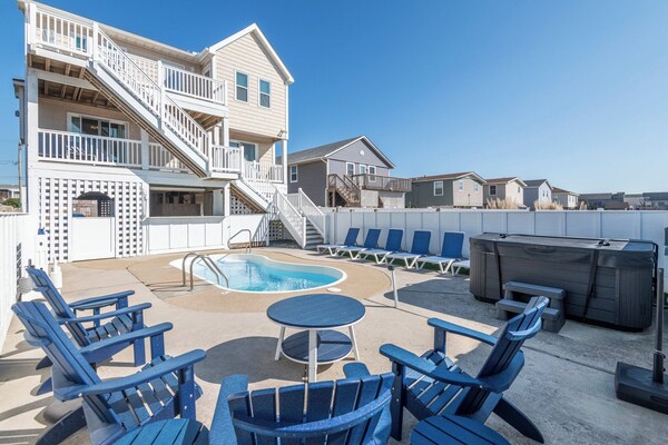 400ft To Beach! Ocean Views! Dogs Ok! Pool,hot Tub - Kitty Hawk, NC